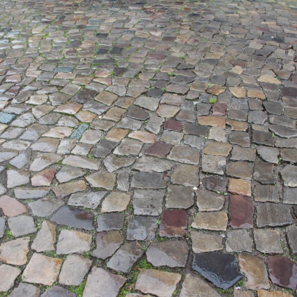 Grauwacke bunt, gebrauchte Pflastersteine, Großpflaster rustikal ...