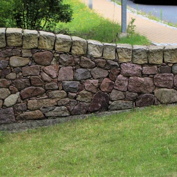 Natursteinmauern, Mauersteine, Gartenmauer, Bruchsteine, Steinwand ...