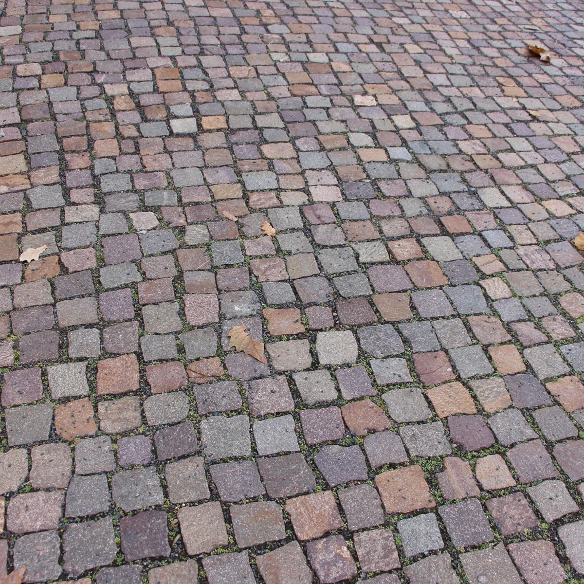 Kleinpflaster Porphyr, Pflastersteine 8/10, gespalten - Historische ...